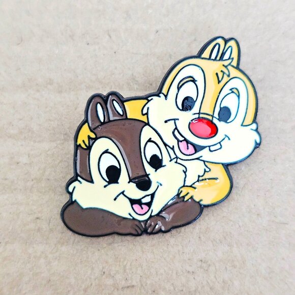 Disney | Jewelry | Disney Chip And Dale Enamel Pin Cute Hug Pose ...